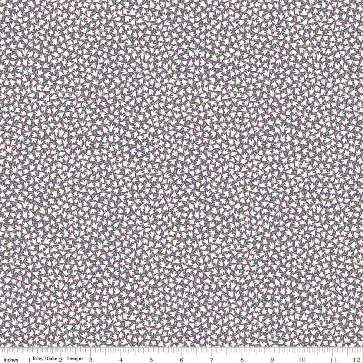 Liberty Tudor Celebration Tudor Tumble 01667447C 44"/45" Fabric Per Ya